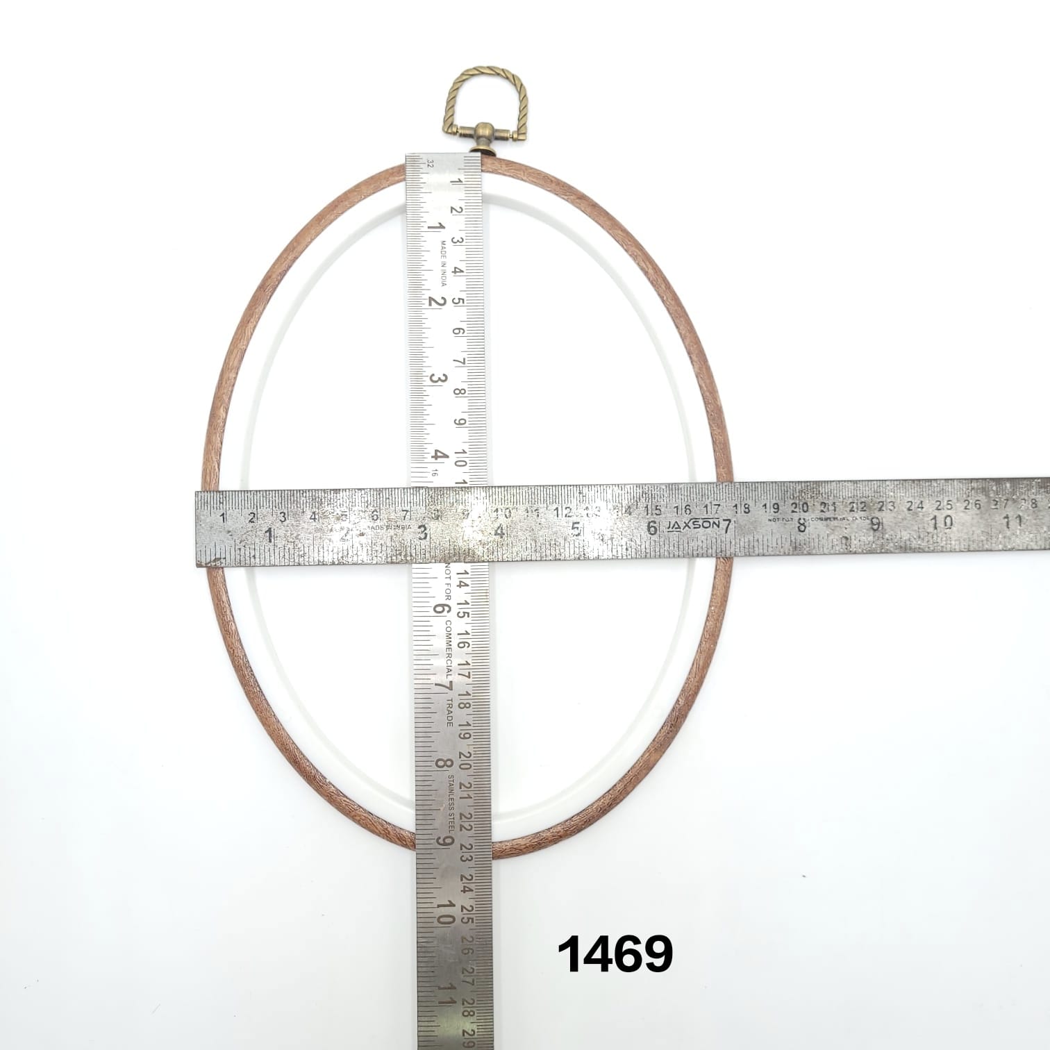 Arteria. Oval Embroidery Rings- Set of 4