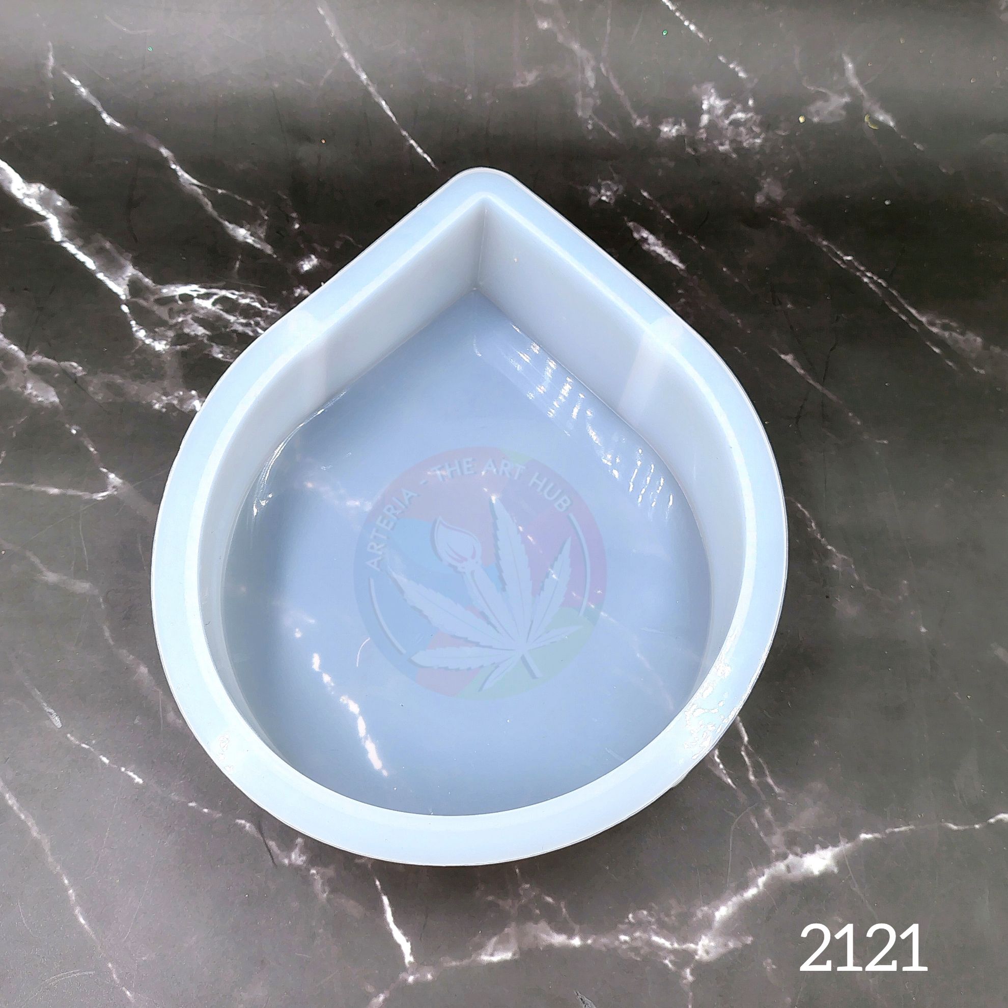 Arteria. 48mm deep cast Drop shape mould