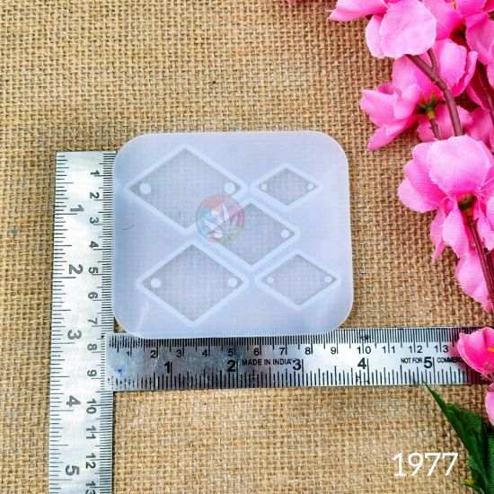 Arteria. 5 Cavity diamond shape Rakhi Mould